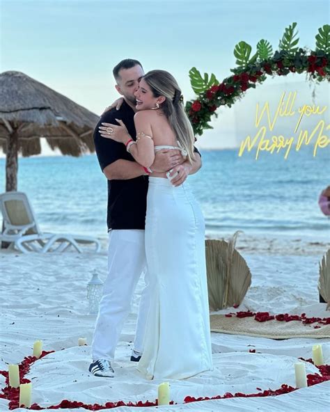Emocionante Propuesta De Matrimonio Betha Borba Se Nos Casa