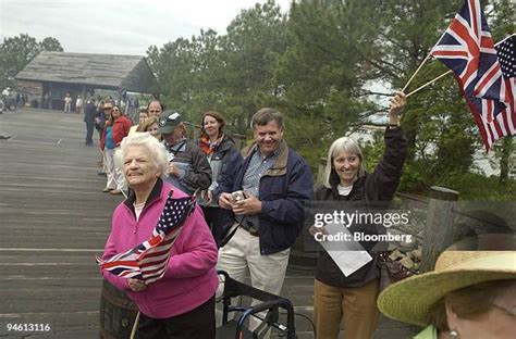 Stephanie Nadeau Photos And Premium High Res Pictures Getty Images