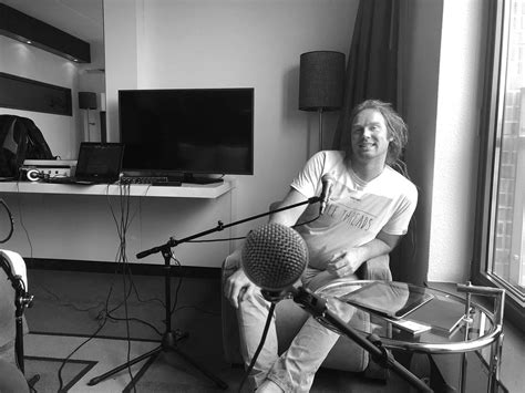 S2e1 Joel Mckerrow — Word Up Amsterdam