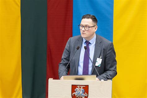 Prisiekė Pirmasis žvalgybos Kontrolierius Statkus Lrt