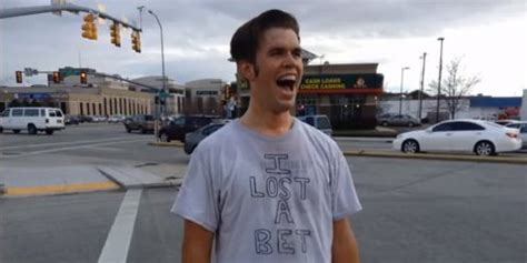 Brother Loses Bet Has To Dance In A Busy Intersection For Minutes Wins A Date Huffpost