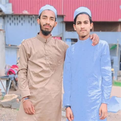 Aabid Shaikh (@shaikh_aabid786_) • Threads, Say more