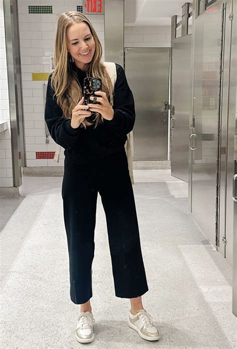 What I Pack In My Travel Backpack Everyday Reading