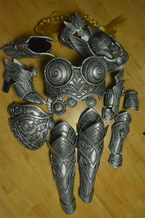 Pin By Tracie Wamsley On Cosplay Armor Cosplay Costumes