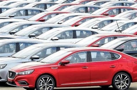 آخرین وضعیت بازار خودرو امروز ۲۸ آذر۱۴۰۳ قیمت جدید تارا، دنا و اطلس در بازار