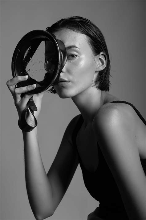 Levario Magazine Accepting Submissions On Kavyar