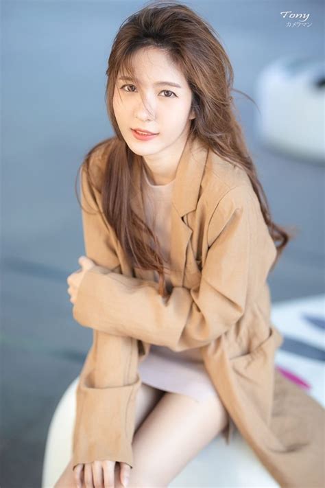 Gái đẹp Chompoo Radadao Keawla Ied