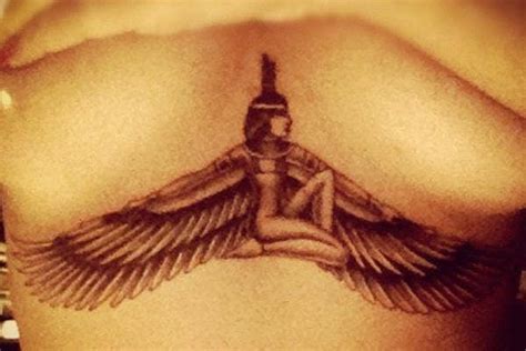 20 Of The Most Scandalous Celeb Instagram Photos Ever Yourtango