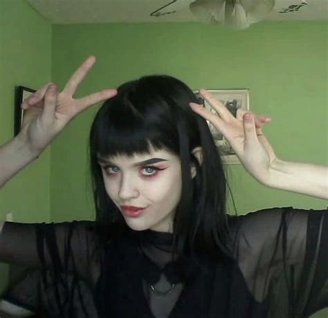 Pinterest Aesthetic Girl Grunge Girl Grunge Aesthetic