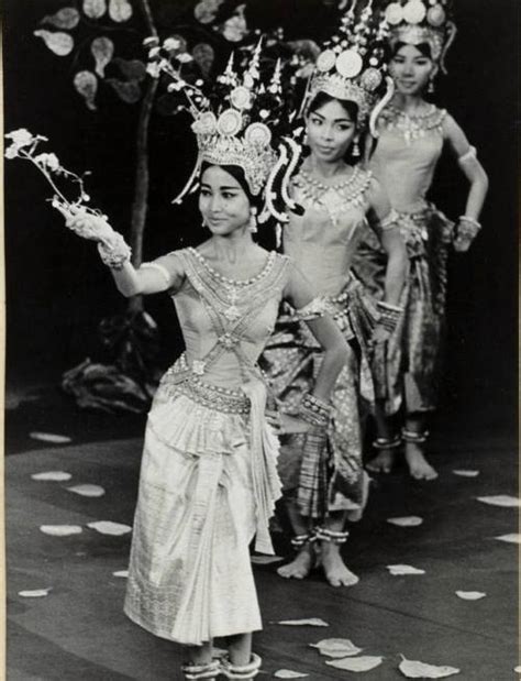 Bopha Devi With Apsara Dancers 1964
