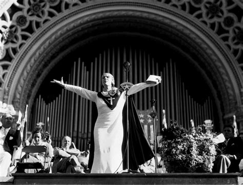Sister Sinner Aimee Semple Mcphersons Evangelical Rise And Fall