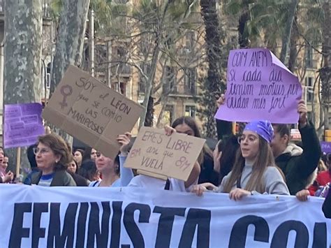 «a Igualdad Le Dan Igual Las Mujeres Y Otros Carteles De Las