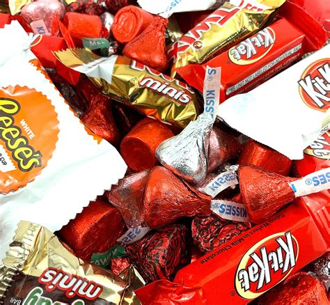 Valentines Day Chocolate Candy Variety Pack Reeseshearts And Cups