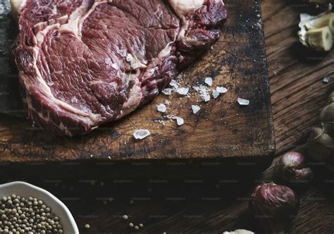 Tomahawk Steak Food Photography Recipe Idea Photo Steak Image On Unsplash