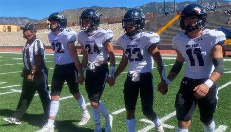 Senior Heavy Football Team At Piedra Vista Getting It Done With Ground
