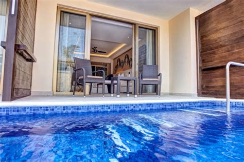 Cancun Swim Up Room Hot Sex Picture