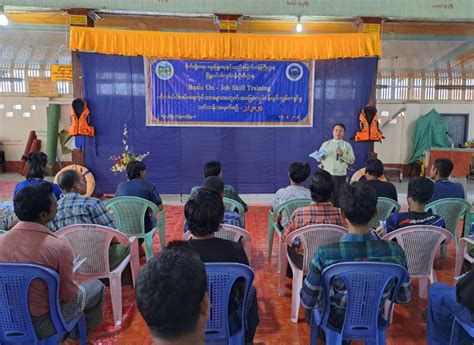 ပင်လယ်ငါးဖမ်းရေလုပ်သားများအတွက် အခြေခံလုပ်ငန်းခွင် ကျွမ်းကျင်မှုသင်တန်း