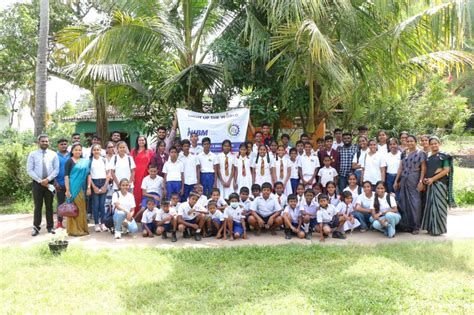 Pavithra Wickramasuriya On Linkedin Helpinghand Logistics Csrinitiative Undergraduates