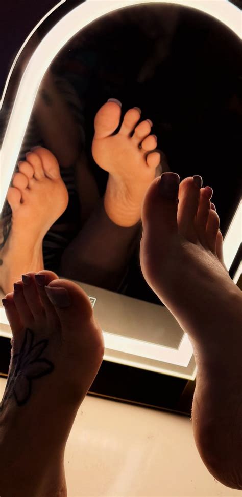 I Walk On Perfection And All Over You 🫵🏼😏 Feetfetısh Feetworshi̇p