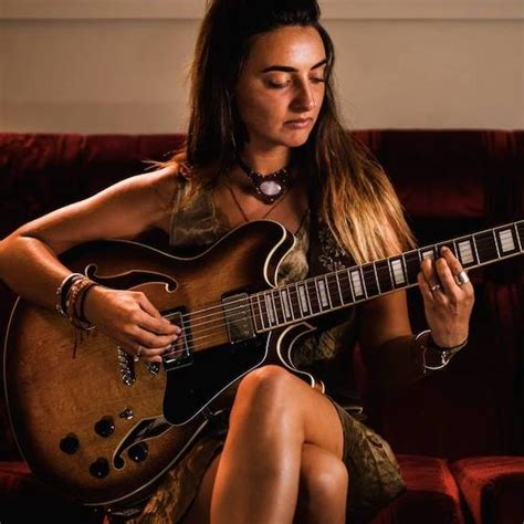 Lily Taloola Music
