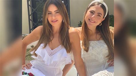 Claudia Vergara Felicita A Sofía Vergara Con Tierno Video Que Muestra