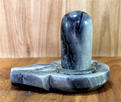 Vinile Shiva Escultura Blanca De Shiva Lingam Con El Serpiente Dios