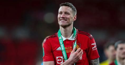 Hes Done Enough For Us To Keep Him Man United Fans Happy For Wout Weghorst To Stay Around
