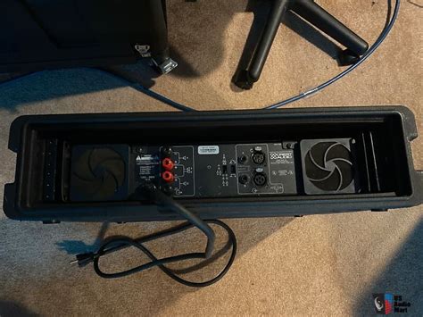 Crest Audio Ca9 With Skb Case For Sale Us Audio Mart