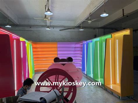 Candy Showcase 2 Mall Kiosks Food Kiosks Custom Retail Kiosks