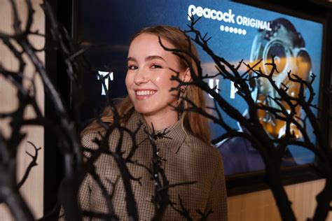 Émilie Bierre La Actriz Franco Canadiense Que Busca Abrirse Paso En Hollywood En La Serie