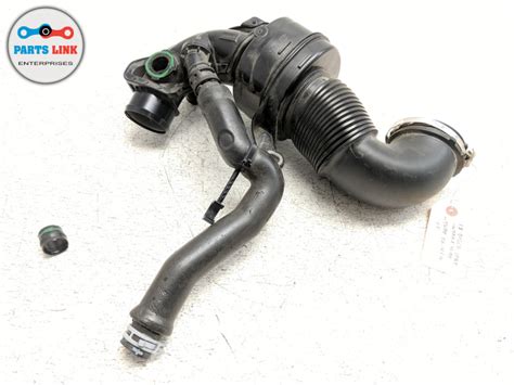 2018 2019 Land Rover Discovery Sport L550 Engine Turbo Air Intake Tube