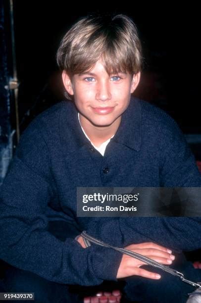Jonathan Taylor Thomas Pose Photos And Premium High Res Pictures