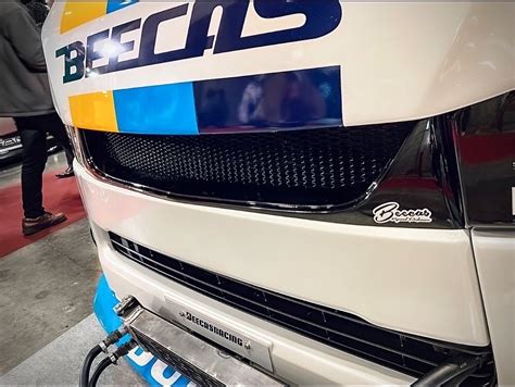 Yahooオークション ハイエース Beecasフロントグリル用ブラックネッ