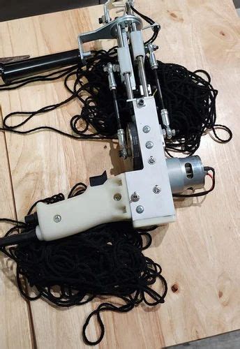 Semi Automatic Tufting Machine Capacity 100 Feet Per Hour At Rs 9500 Piece In Lucknow