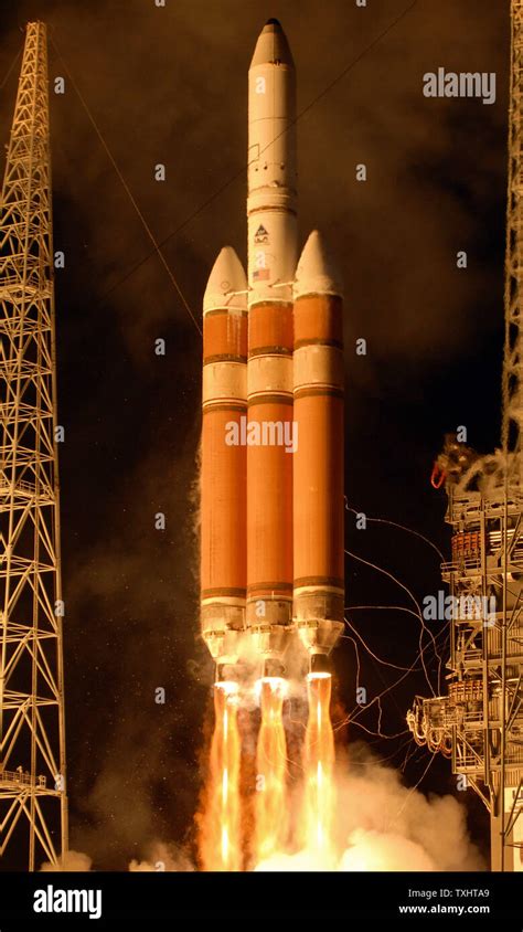 A Boeing Delta Iv Heavy Rocket Climbs From Launch Pad 37b At 9 47 Pm