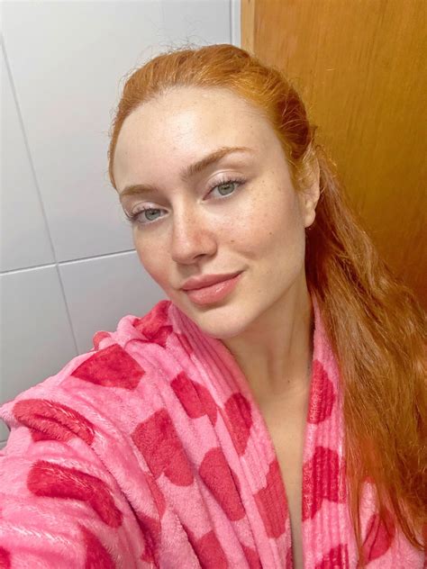 Before Shower Selfie Any Thoughts Rnomakeupallowed
