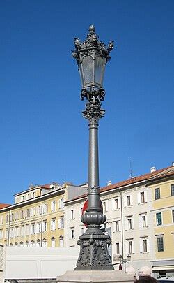 Lampione Wikipedia