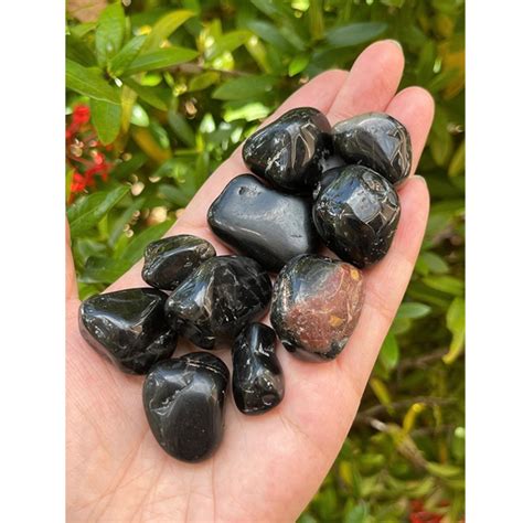 Onyx Meaning Healing Properties Benefits And Uses Of Onyx