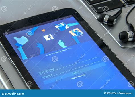 New Log In Screen To Facebook Application Editorial Photo Image Of