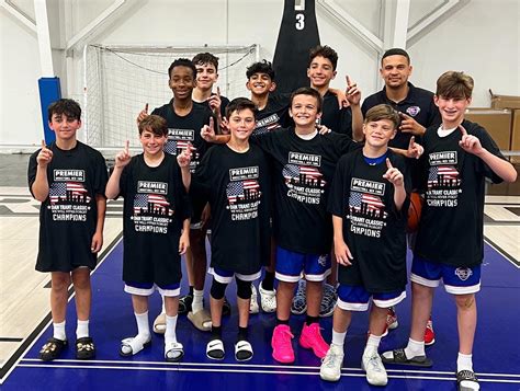 6th Grade Boys White Team Level Up Li