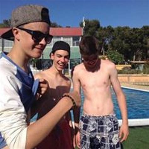 Stream Gabriel Mchugh Rodriguez Music Listen To Songs Albums