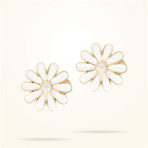 17mm Daisy Classic Earrings Daimond Yellow Gold 18k Classic