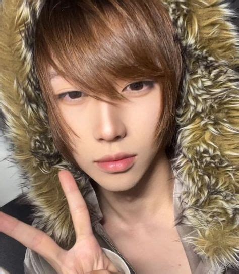 200 Aesthetic Boy Pfps Ideas In 2025 Aesthetic Boy Pretty People