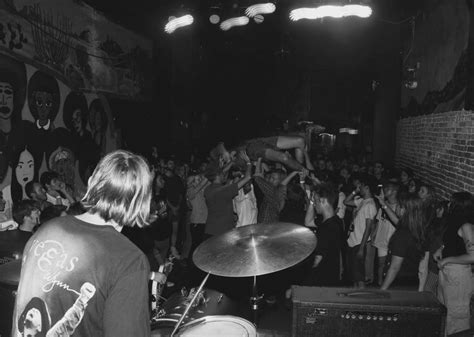 Modelactriz Upcoming Shows July 7th Timewarp Records W The