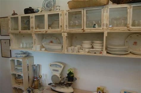 7 Formas De Hacer Una Alacena Con Huacales Cajones De Madera Reciclados Muebles De Cocina