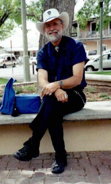 Wayne Bernard Halling Obituary 2020 Warner Funeral Home And Crematory