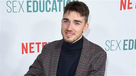 Sex Education La Historia Real Del Actor Tetrapléjico George Robinson