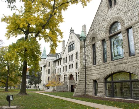 Lewis And Clark College Campus