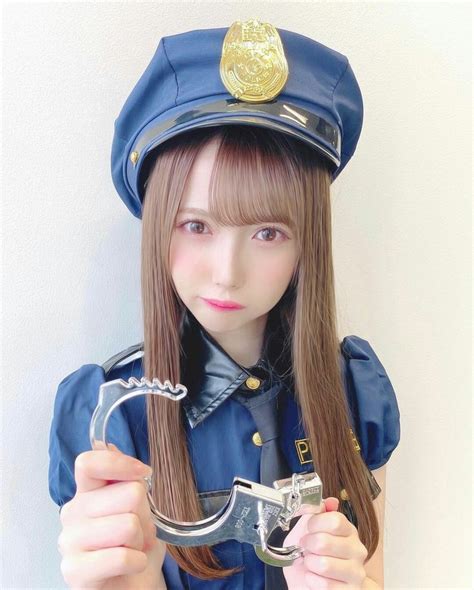 Pin Oleh Hakatazaka Di ≠me Noimi