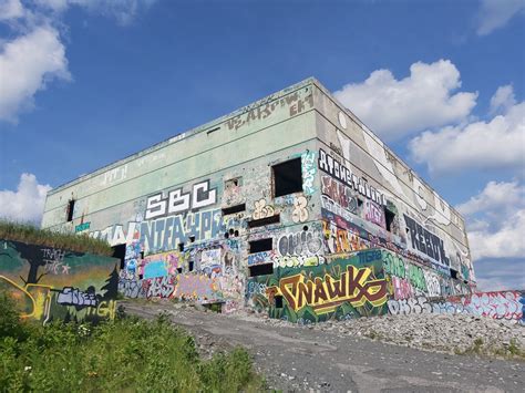 Cfs Lac St Denis A Bunker Above The Laurentian Mountains Too